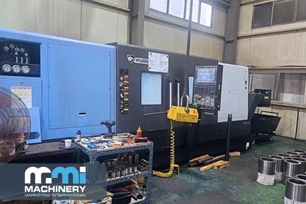 Used DN Solutions Puma 4100 LMB CNC Lathe